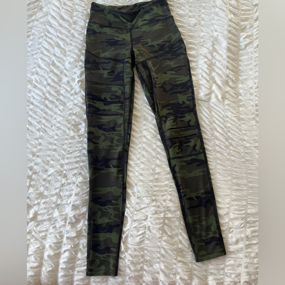 Jessica Simpson | Pants & Jumpsuits | Army Green Workout Leggings With ...